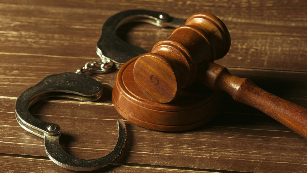 Dubai: Five Men Jailed, Fined up to Dh10,145 in Online Investment Fraud